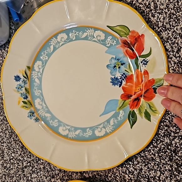 The Pioneer Woman | Dining | The Pioneer Woman Spring Bouquet Platter ...